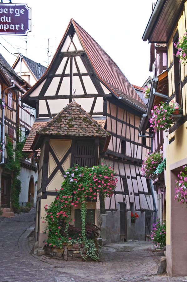 Alsace - a mixture of French and German? | BKWine Magazine