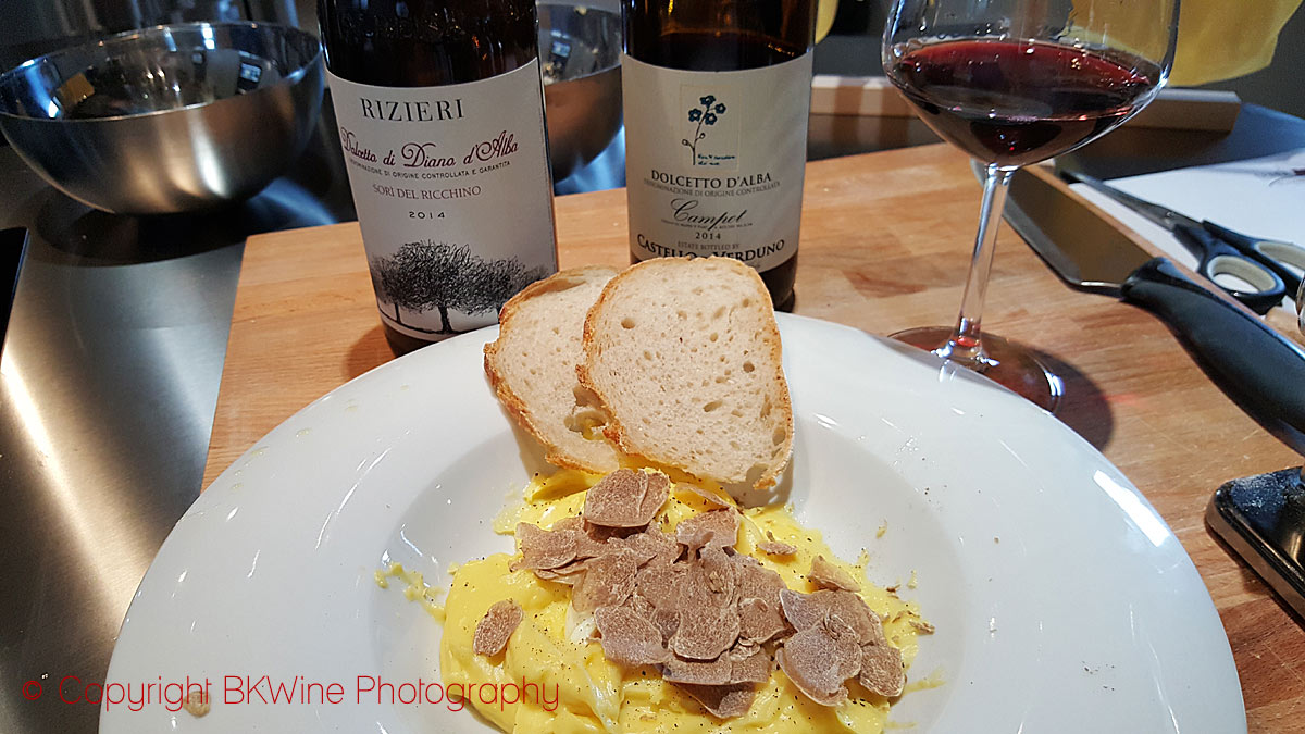 Truffles Fontina Fondue with a Poached Egg in Piedmont | BKWine Magazine